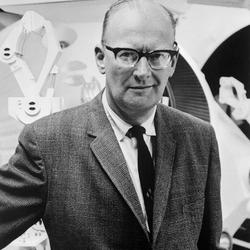 All Arthur C Clarke Books in Order (Complete List) | Readupnext.com