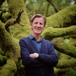 All Philip Reeve Books in Order (Complete List) | Readupnext.com