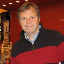 All Sandra Cisneros Books in Order (Complete List) | Readupnext.com