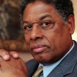 All Thomas Sowell Books in Order (Complete List) | Readupnext.com