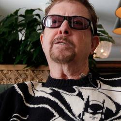 All Tom Robbins Books in Order (Complete List) | Readupnext.com